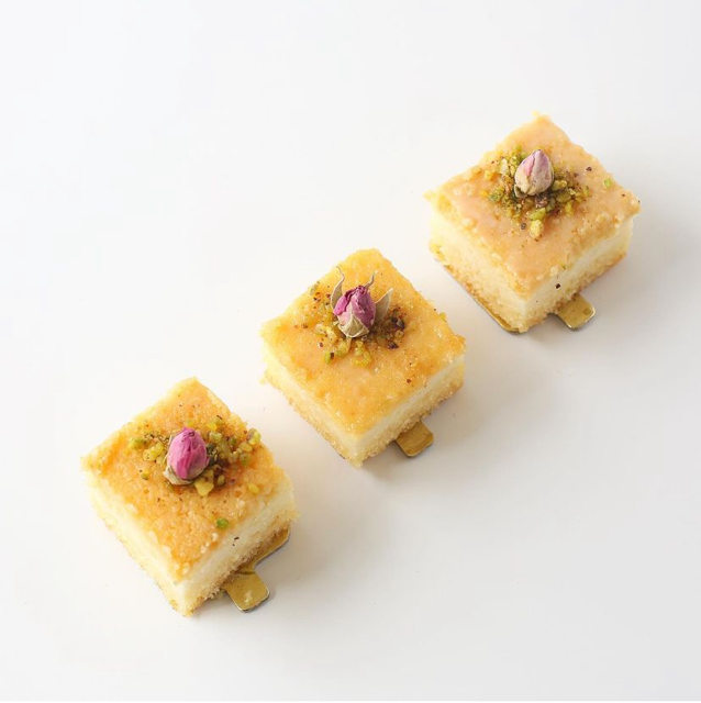 Mini sultana by pieces