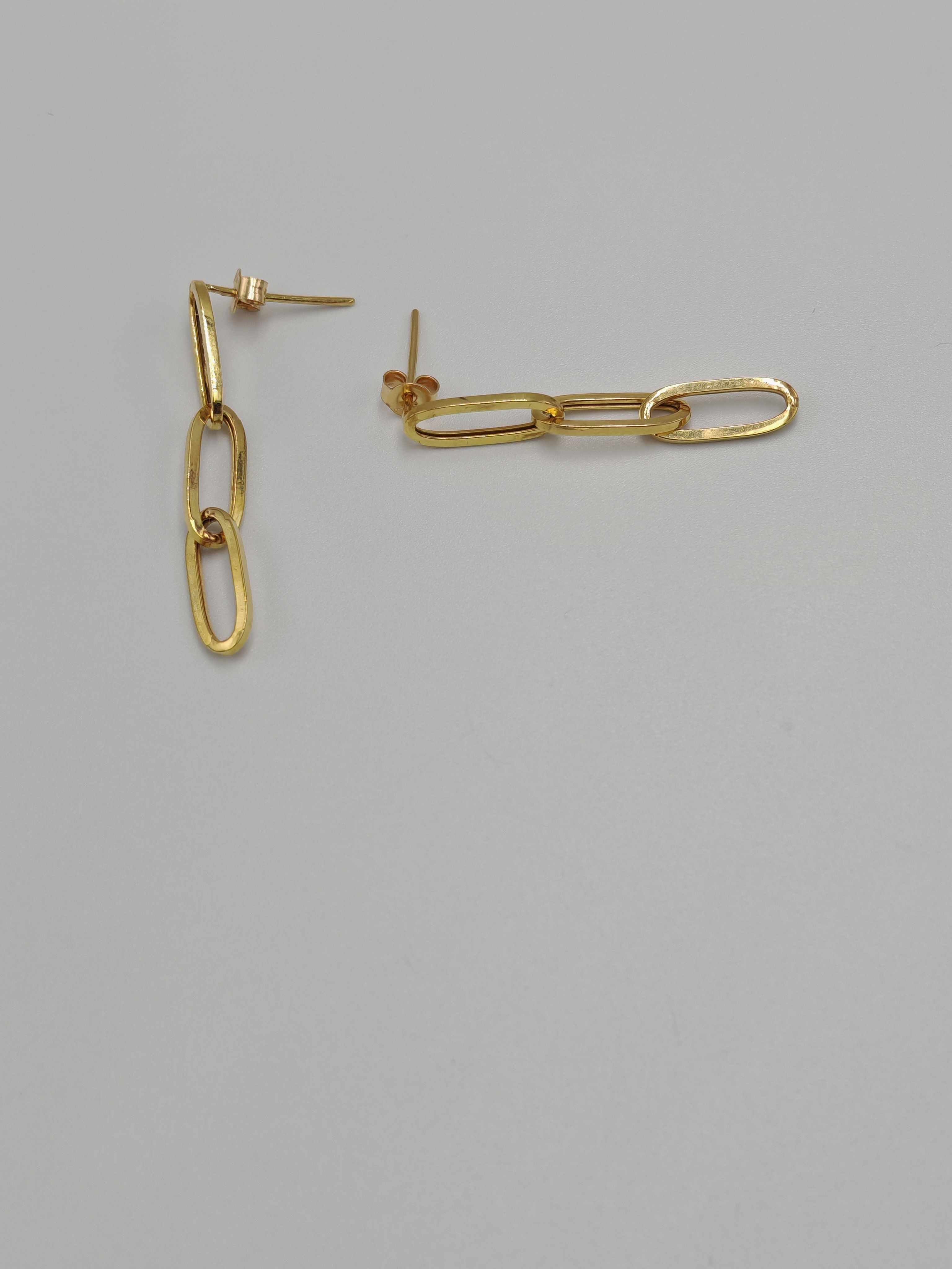 Paper Clip Earring gold