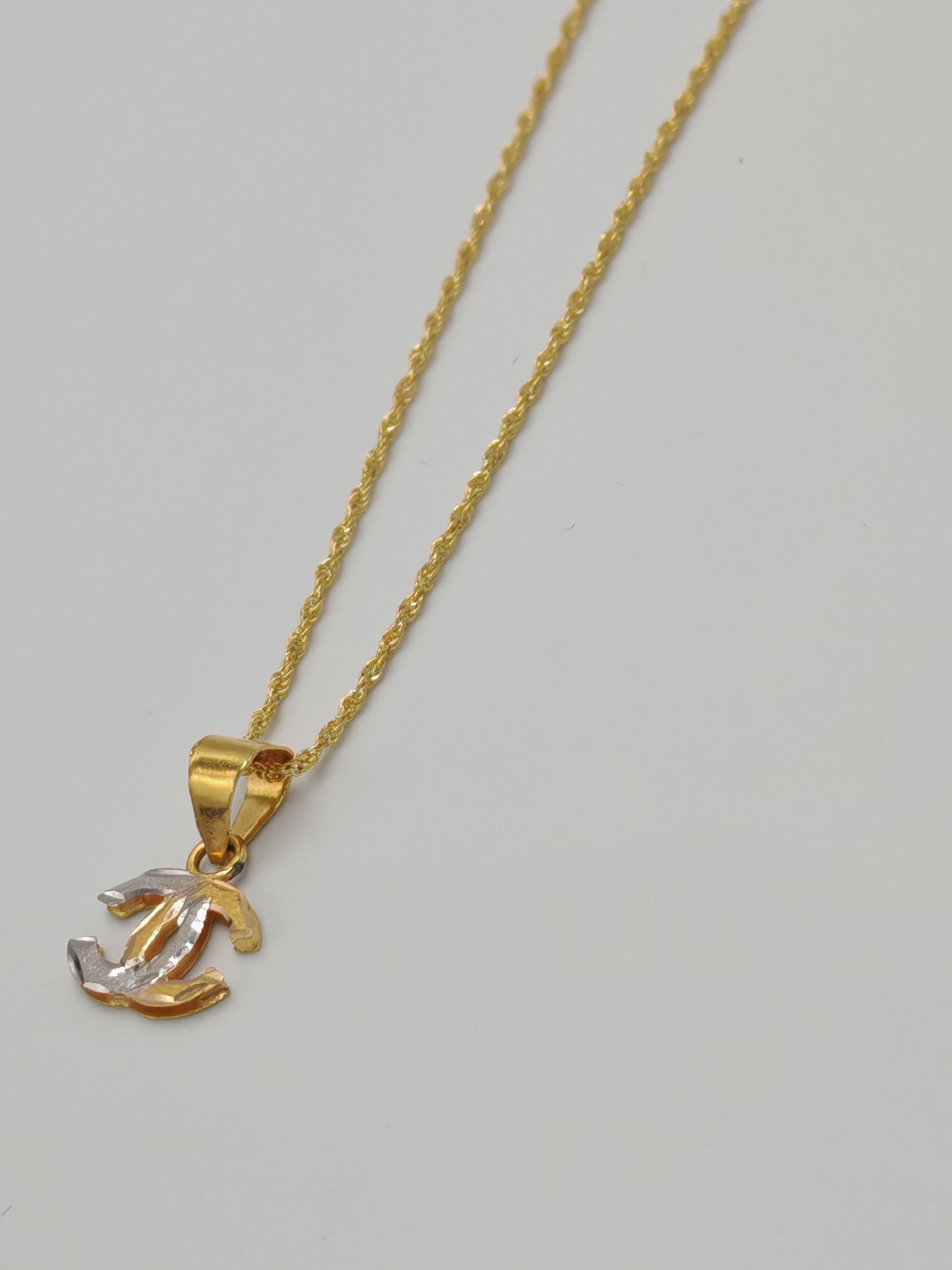 Chanel Necklace 18k Gold
