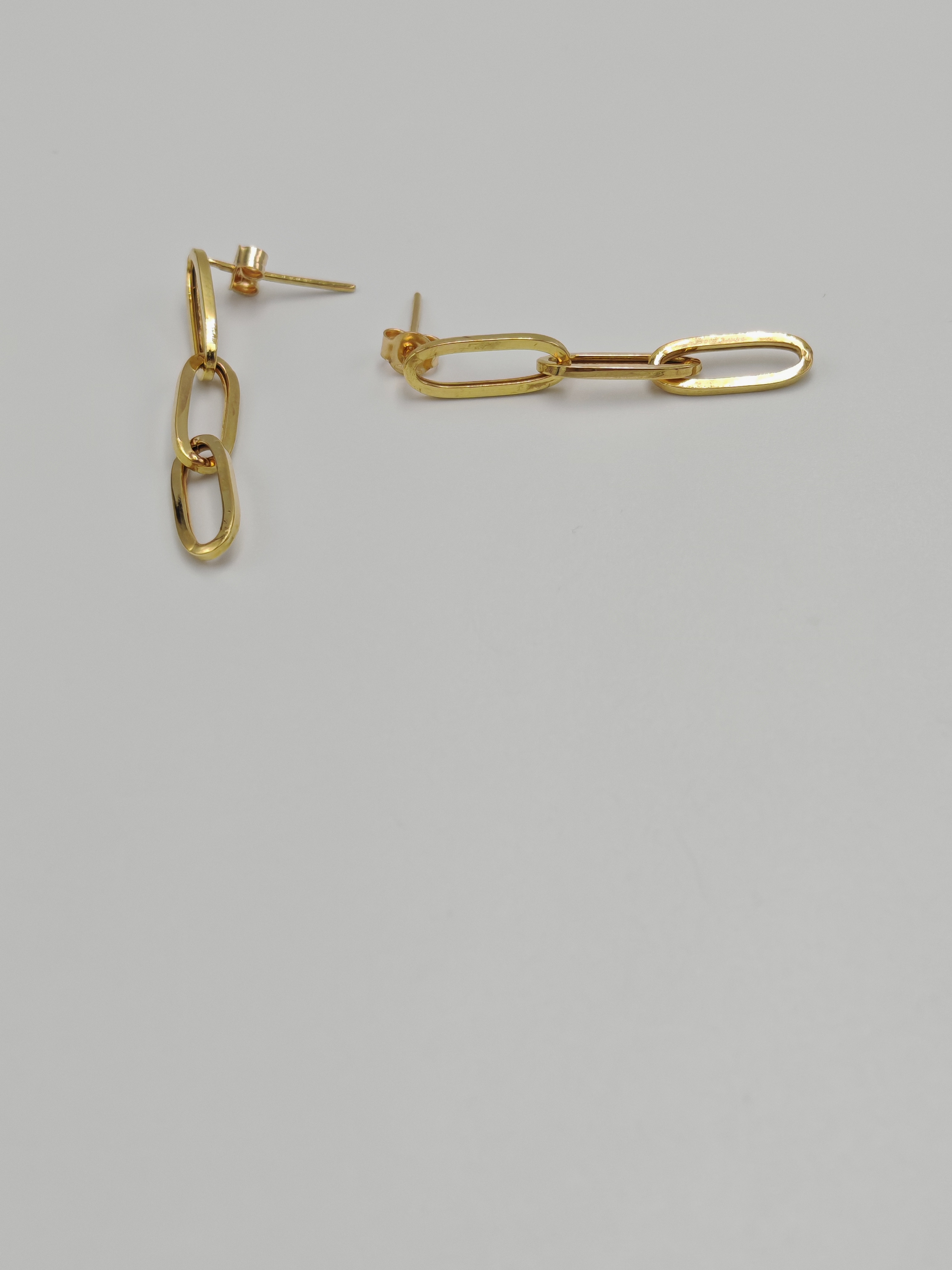 Paper Clip Earring gold