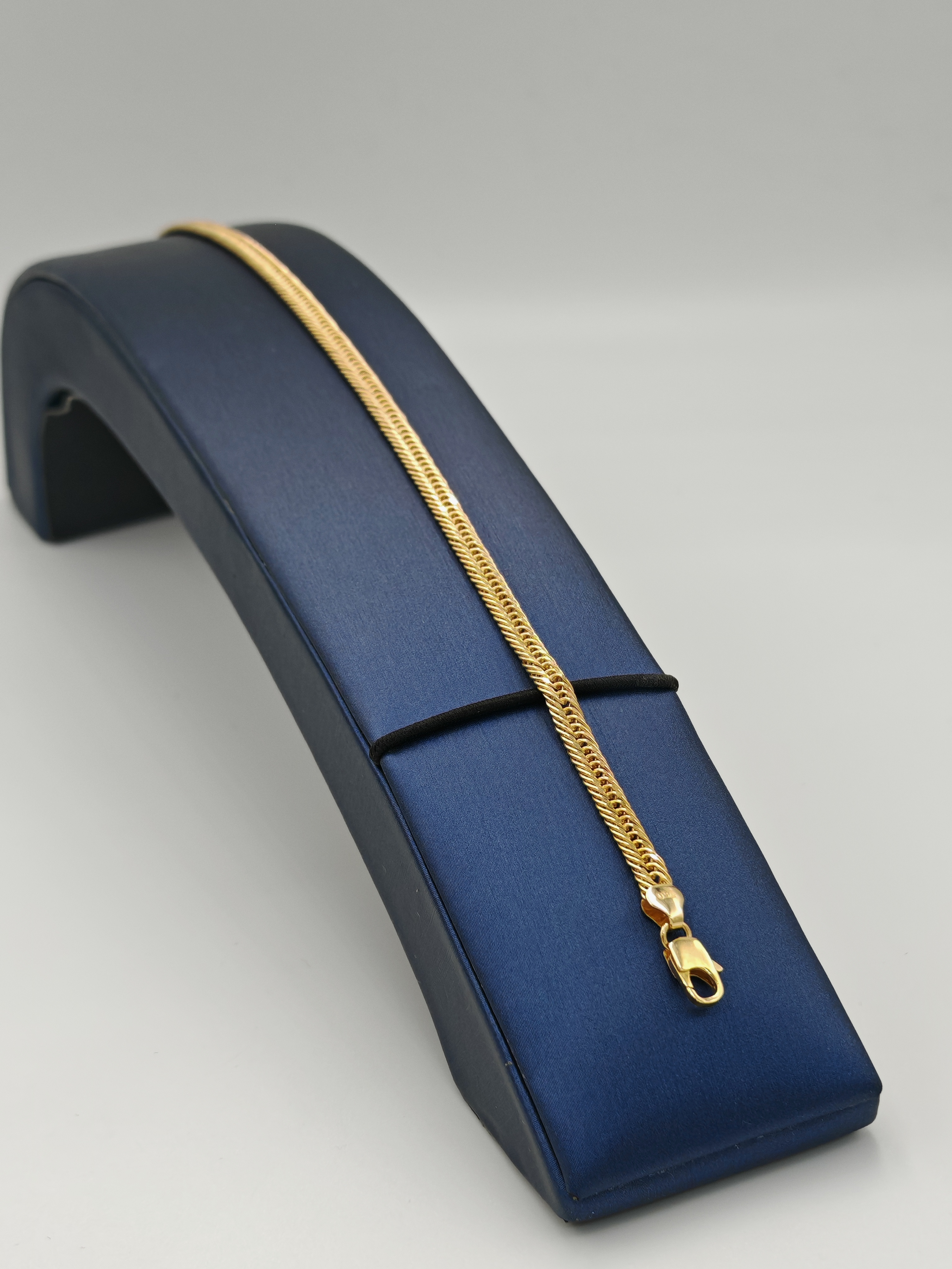Japanese Bracelet 18K Gold