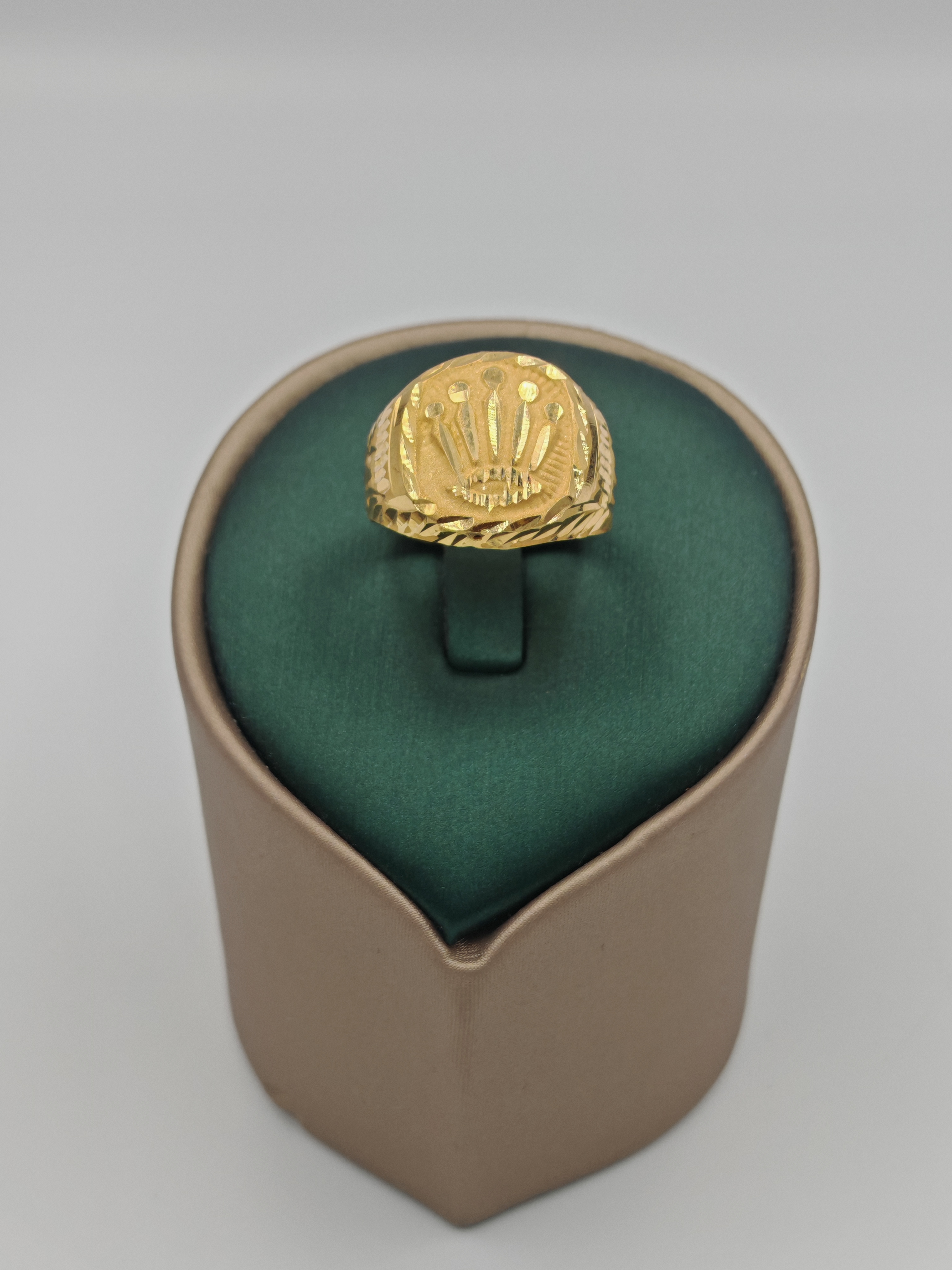Saudi logo ring 21k Gold